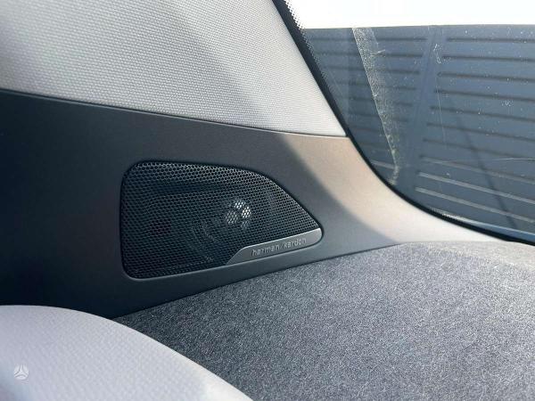 Sarkans BMW I3 2019 Viļņa, ar dzinēja tilpumu 0.00 L un nobraukumu 107 tūkst. km par 15700 €, foto 10 vietnē AUTOMOTO.COM.LV