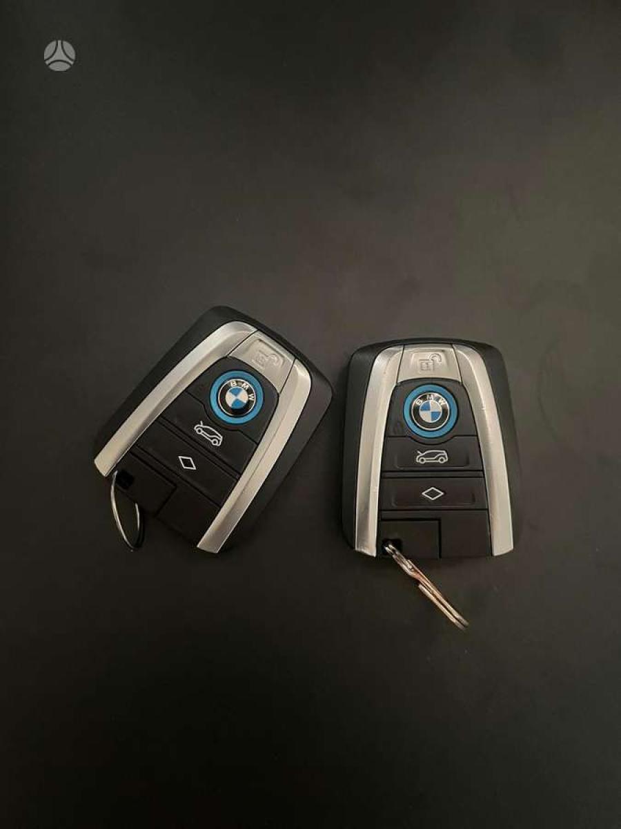 Sarkans BMW I3 2019 Viļņa, ar dzinēja tilpumu 0.00 L un nobraukumu 107 tūkst. km par 15700 €, foto 15 vietnē AUTOMOTO.COM.LV