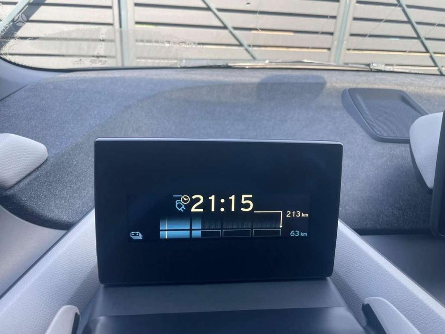 Sarkans BMW I3 2019 Viļņa, ar dzinēja tilpumu 0.00 L un nobraukumu 107 tūkst. km par 15700 €, foto 16 vietnē AUTOMOTO.COM.LV