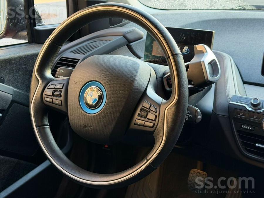 Sarkans BMW I3 2020 Rīga, ar dzinēja tilpumu 0.00 L un nobraukumu 30 tūkst. km par 19999 €, foto 13 vietnē AUTOMOTO.COM.LV
