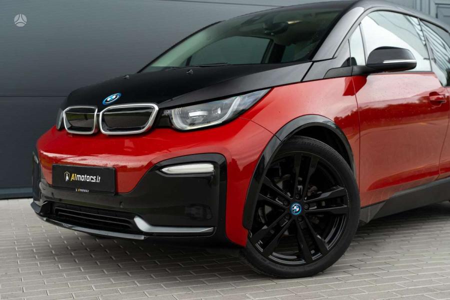 Red BMW I3 2019 in Vilnius, with an engine capacity of 0.00 L and mileage of 116 thousand km for 13950 €, photo 3 on AUTOMOTO.COM.LV
