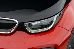 Red BMW I3 2019 in Vilnius, with an engine capacity of 0.00 L and mileage of 116 thousand km for 13950 €, photo 7 on AUTOMOTO.COM.LV