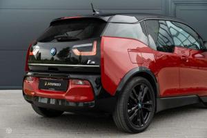 Red BMW I3 2019 in Vilnius, with an engine capacity of 0.00 L and mileage of 116 thousand km for 13950 €, photo 11 on AUTOMOTO.COM.LV