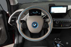 Red BMW I3 2019 in Vilnius, with an engine capacity of 0.00 L and mileage of 116 thousand km for 13950 €, photo 25 on AUTOMOTO.COM.LV