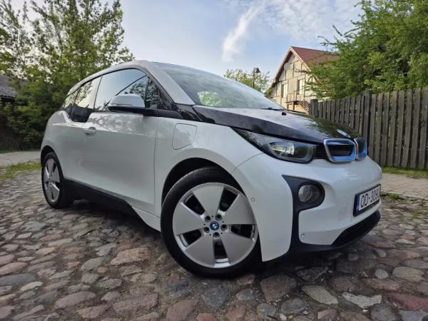 Balts BMW I3 2005 Jelgava, ar dzinēja tilpumu 0.00 L un nobraukumu 0 tūkst. km par 10400 €, foto 3 vietnē AUTOMOTO.COM.LV