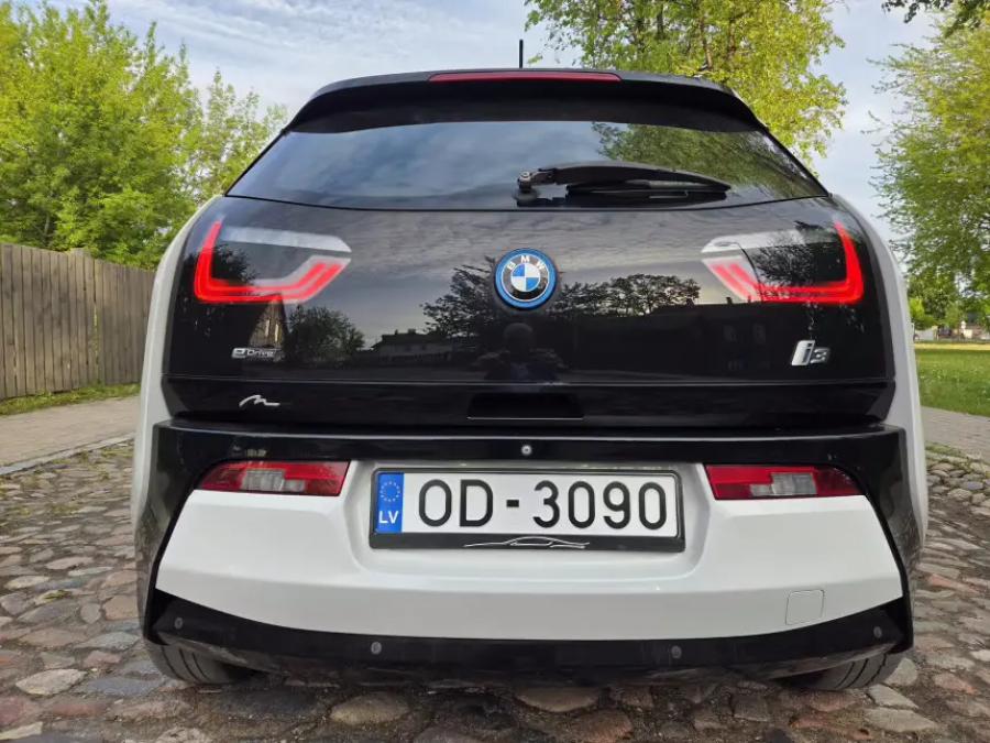 Balts BMW I3 2005 Jelgava, ar dzinēja tilpumu 0.00 L un nobraukumu 0 tūkst. km par 10400 €, foto 6 vietnē AUTOMOTO.COM.LV