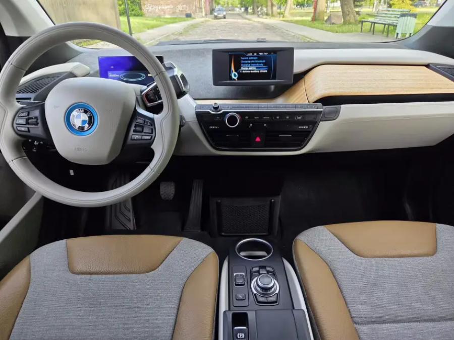 Balts BMW I3 2005 Jelgava, ar dzinēja tilpumu 0.00 L un nobraukumu 0 tūkst. km par 10400 €, foto 17 vietnē AUTOMOTO.COM.LV