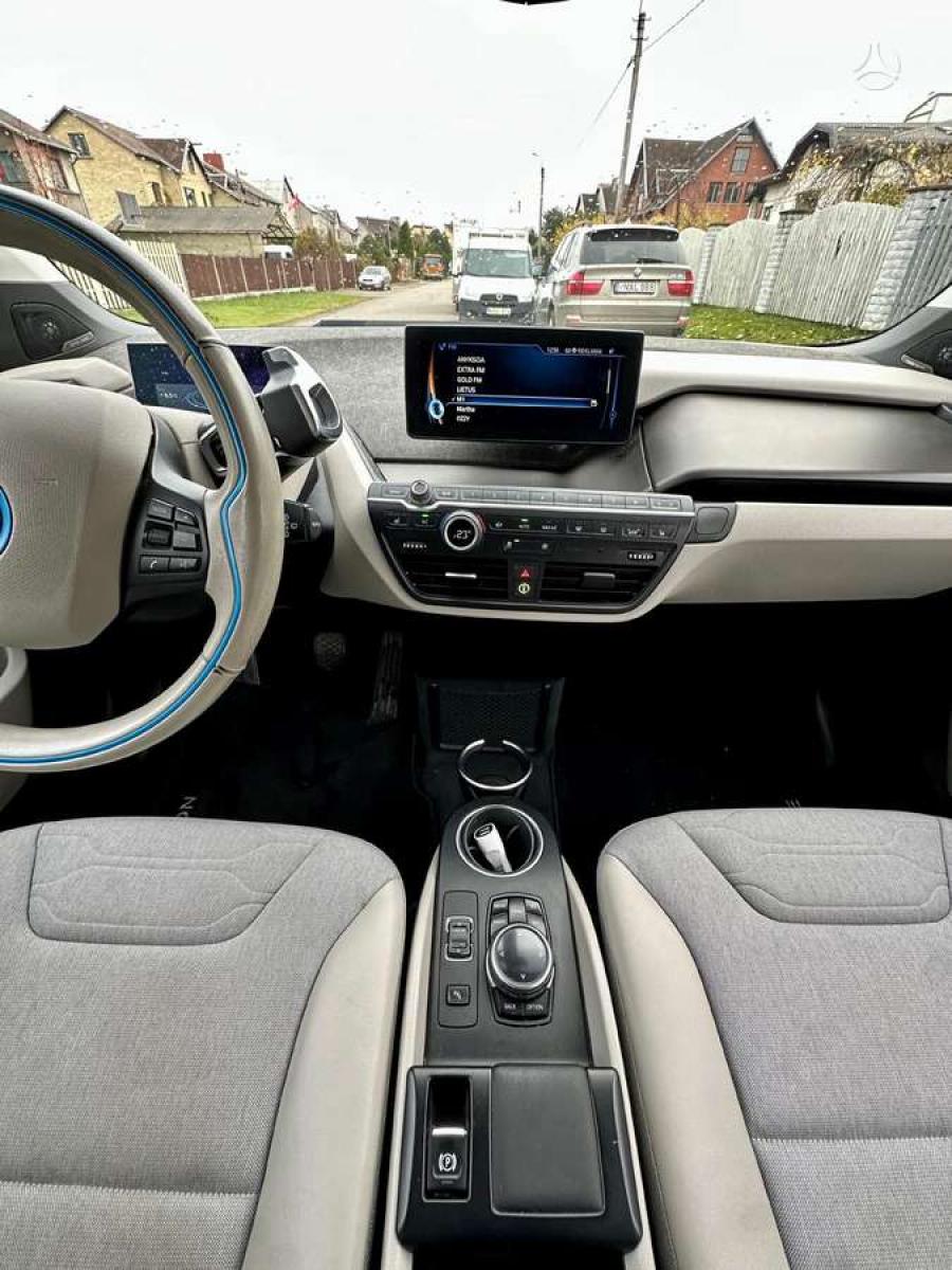 Balts BMW I3 2014 Panevēža, ar dzinēja tilpumu 0.00 L un nobraukumu 133 tūkst. km par 8200 €, foto 6 vietnē AUTOMOTO.COM.LV