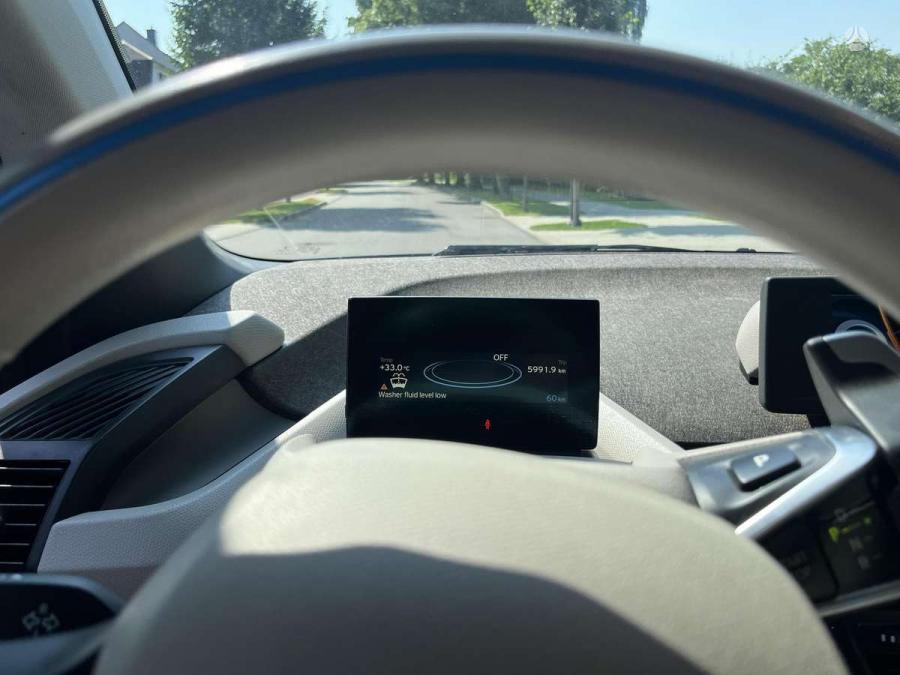 Balts BMW I3 2014 Kauņa, ar dzinēja tilpumu 0.65 L un nobraukumu 135 tūkst. km par 7000 €, foto 29 vietnē AUTOMOTO.COM.LV