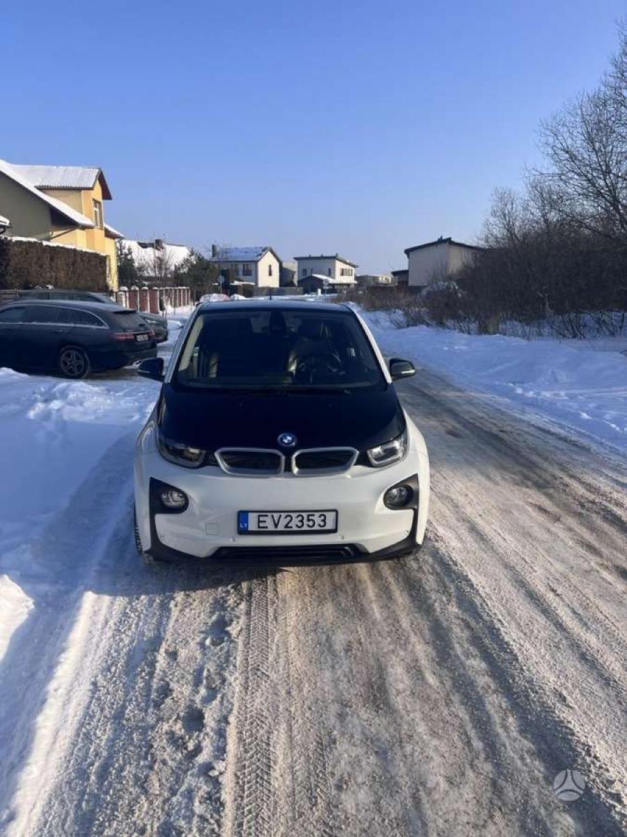 Balts BMW I3 2015 Kauņa, ar dzinēja tilpumu 0.00 L un nobraukumu 95 tūkst. km par 7900 €, foto 2 vietnē AUTOMOTO.COM.LV