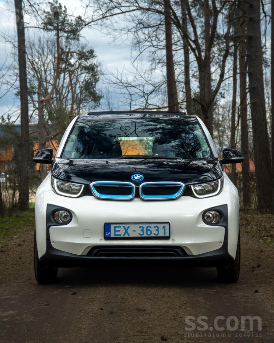Balts BMW I3 2015 Rīga, ar dzinēja tilpumu 0.00 L un nobraukumu 98 tūkst. km par 7400 €, foto 3 vietnē AUTOMOTO.COM.LV