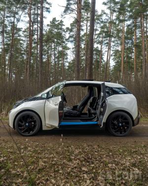 Balts BMW I3 2015 Rīga, ar dzinēja tilpumu 0.00 L un nobraukumu 98 tūkst. km par 7400 €, foto 6 vietnē AUTOMOTO.COM.LV