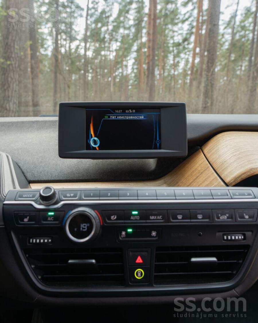 Balts BMW I3 2015 Rīga, ar dzinēja tilpumu 0.00 L un nobraukumu 98 tūkst. km par 7400 €, foto 10 vietnē AUTOMOTO.COM.LV