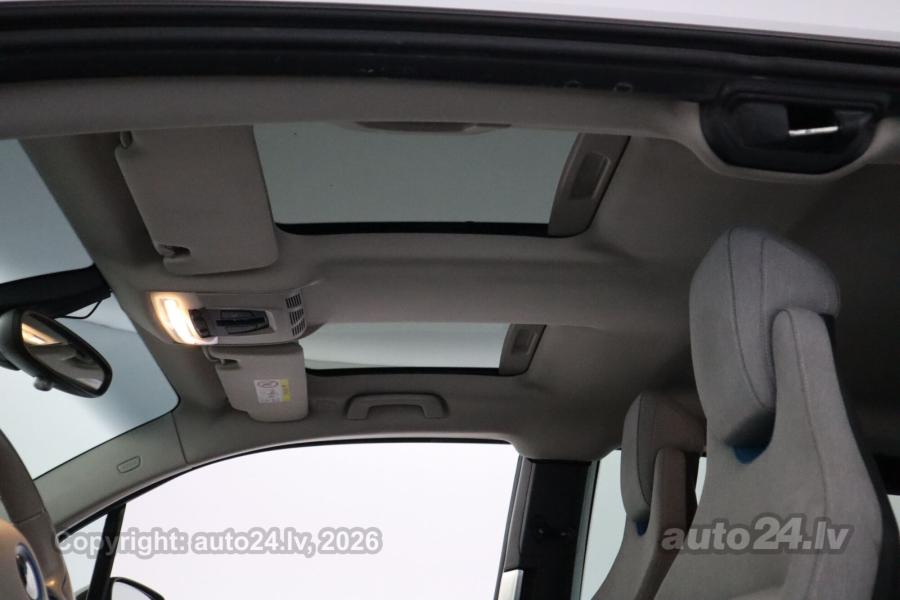 Balts BMW I3 2015 Tallina, ar dzinēja tilpumu 0.00 L un nobraukumu 109 tūkst. km par 9900 €, foto 14 vietnē AUTOMOTO.COM.LV