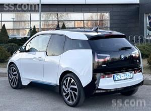 White BMW I3 2015 in Riga, with an engine capacity of 0.00 L and mileage of 218 thousand km for 7500 €, photo 5 on AUTOMOTO.COM.LV