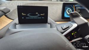 White BMW I3 2015 in Riga, with an engine capacity of 0.00 L and mileage of 218 thousand km for 7500 €, photo 19 on AUTOMOTO.COM.LV