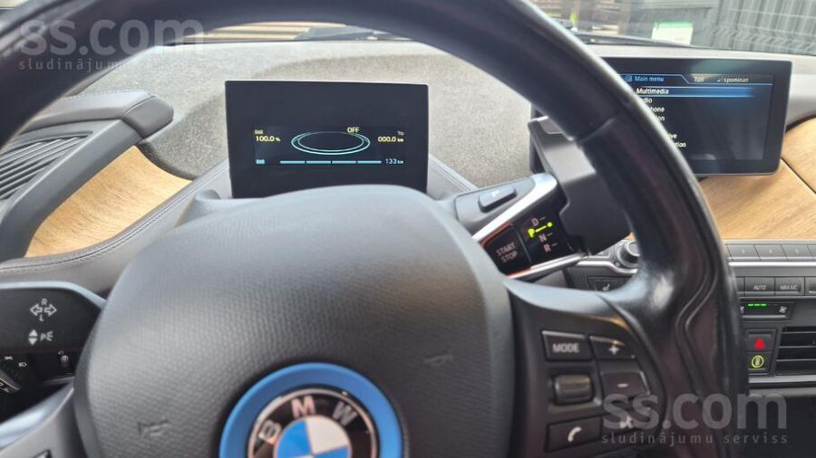 White BMW I3 2015 in Riga, with an engine capacity of 0.00 L and mileage of 218 thousand km for 7500 €, photo 21 on AUTOMOTO.COM.LV