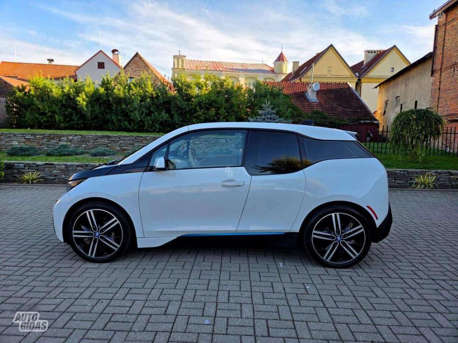 Balts BMW I3 2016 Viļņa, ar dzinēja tilpumu 0.00 L un nobraukumu 201 tūkst. km par 8800 €, foto 4 vietnē AUTOMOTO.COM.LV