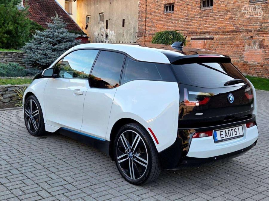 Balts BMW I3 2016 Viļņa, ar dzinēja tilpumu 0.00 L un nobraukumu 201 tūkst. km par 8800 €, foto 5 vietnē AUTOMOTO.COM.LV