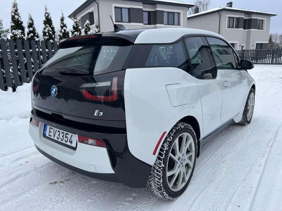 Balts BMW I3 2016 Viļņa, ar dzinēja tilpumu 0.00 L un nobraukumu 122 tūkst. km par 7600 €, foto 7 vietnē AUTOMOTO.COM.LV