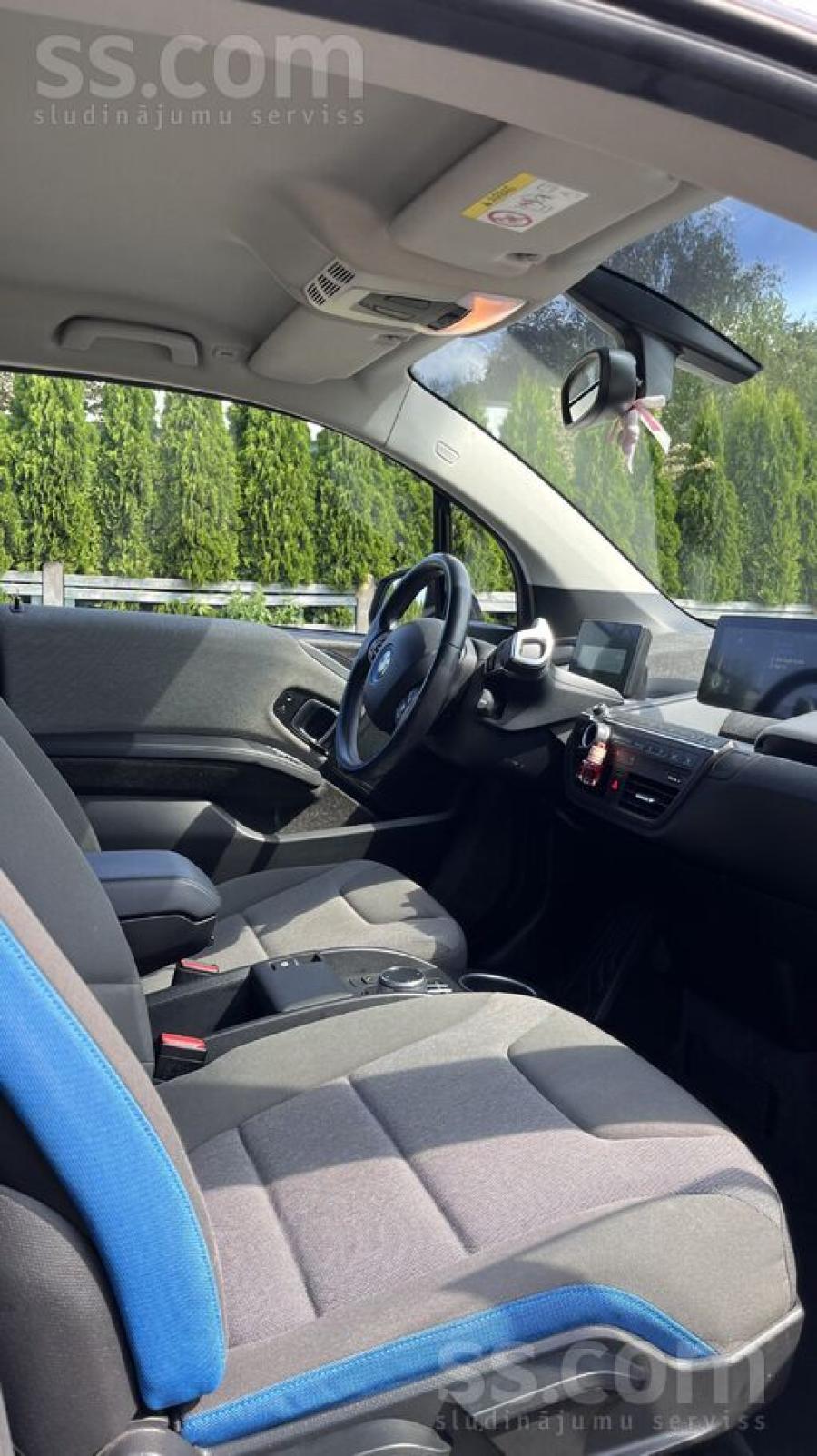 Balts BMW I3 2017 Rīga, ar dzinēja tilpumu 0.00 L un nobraukumu 72 tūkst. km par 11000 €, foto 24 vietnē AUTOMOTO.COM.LV