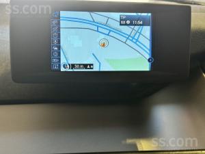 White BMW I3 2017 in Riga, with an engine capacity of 0.00 L and mileage of 60 thousand km for 12777 €, photo 6 on AUTOMOTO.COM.LV