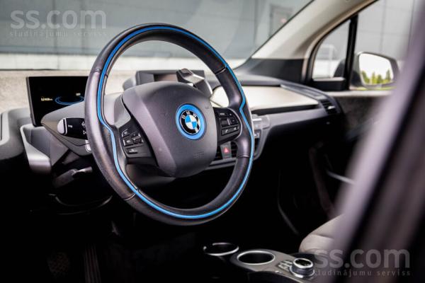 BMW I3 2017 RÄ«ga vietnÄ Balts BMW I3 2017 RÄ«ga, ar dzinÄja tilpumu 0.00 L un nobraukumu 53 tÅ«kst. km par 13000 ā¬, foto 10 vietnÄ AUTOMOTO.COM.LV