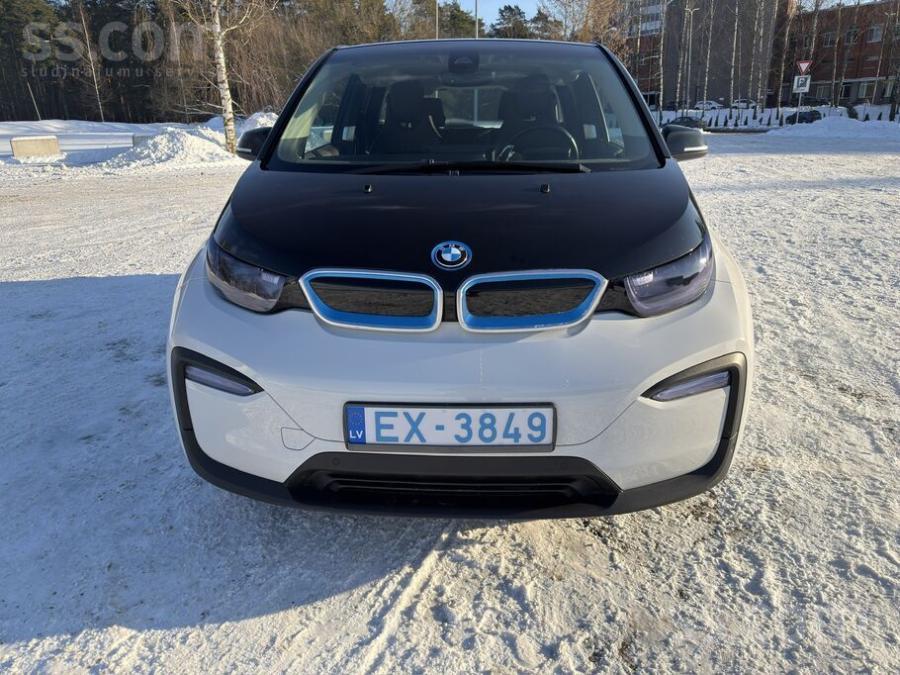 White BMW I3 2018 in Jelgava, with an engine capacity of 0.00 L and mileage of 83 thousand km for 11700 €, photo 1 on AUTOMOTO.COM.LV