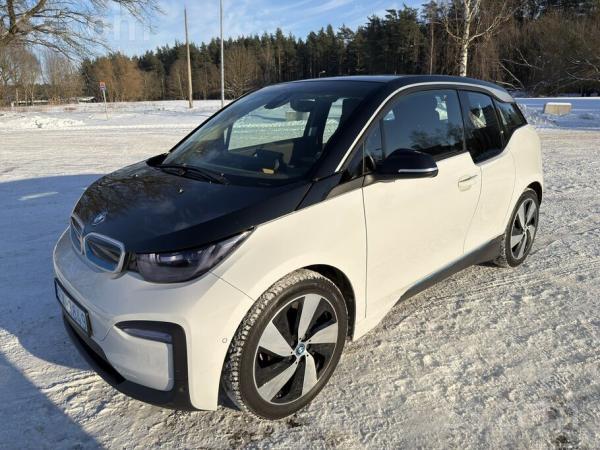 White BMW I3 2018 in Jelgava, with an engine capacity of 0.00 L and mileage of 83 thousand km for 11700 €, photo 2 on AUTOMOTO.COM.LV