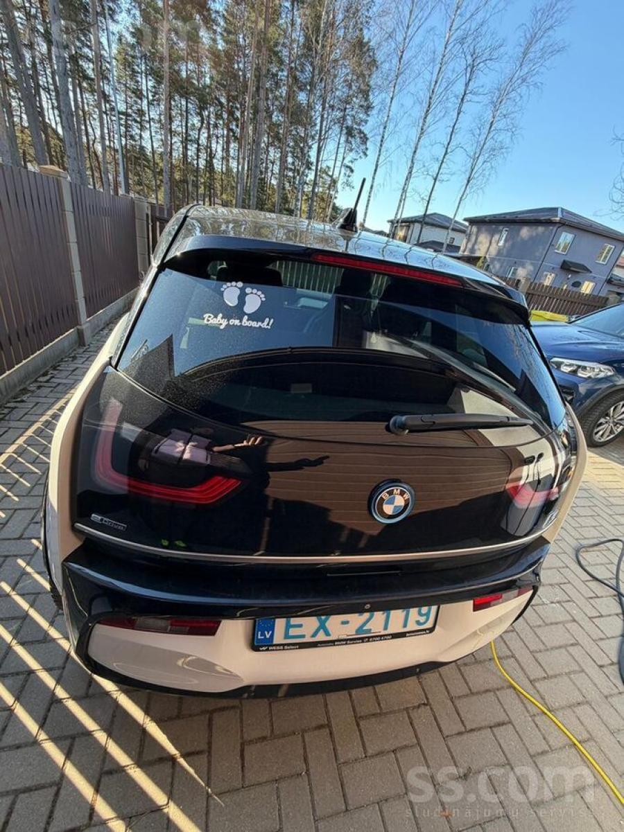 Balts BMW I3 2018 Rīga, ar dzinēja tilpumu 0.00 L un nobraukumu 153 tūkst. km par 11900 €, foto 5 vietnē AUTOMOTO.COM.LV