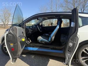 Balts BMW I3 2019 Rīga, ar dzinēja tilpumu 0.00 L un nobraukumu 72 tūkst. km par 16000 €, foto 4 vietnē AUTOMOTO.COM.LV