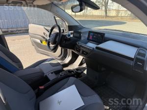 Balts BMW I3 2019 Rīga, ar dzinēja tilpumu 0.00 L un nobraukumu 72 tūkst. km par 16000 €, foto 5 vietnē AUTOMOTO.COM.LV