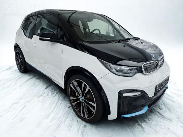 White BMW I3 2019 in Riga, with an engine capacity of 0.00 L and mileage of 99 thousand km for 14900 €, photo 2 on AUTOMOTO.COM.LV