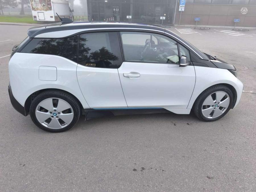 White BMW I3 2019 in Kaunas, with an engine capacity of 0.00 L and mileage of 94 thousand km for 16300 €, photo 23 on AUTOMOTO.COM.LV