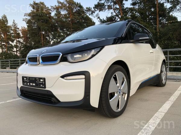White BMW I3 2019 in Riga, with an engine capacity of 0.00 L and mileage of 59 thousand km for 14950 €, photo 1 on AUTOMOTO.COM.LV