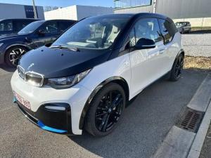 White BMW I3 2019 in Riga, with an engine capacity of 0.00 L and mileage of 129 thousand km for 15995 €, photo 3 on AUTOMOTO.COM.LV