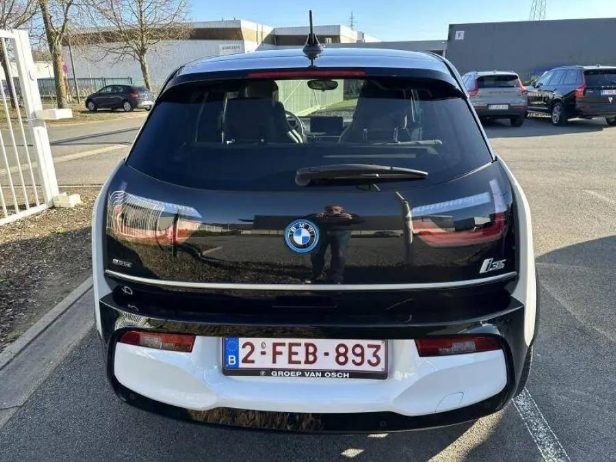 White BMW I3 2019 in Riga, with an engine capacity of 0.00 L and mileage of 129 thousand km for 15995 €, photo 5 on AUTOMOTO.COM.LV