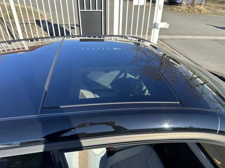 White BMW I3 2019 in Riga, with an engine capacity of 0.00 L and mileage of 129 thousand km for 15995 €, photo 9 on AUTOMOTO.COM.LV