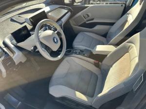 White BMW I3 2019 in Riga, with an engine capacity of 0.00 L and mileage of 129 thousand km for 15995 €, photo 11 on AUTOMOTO.COM.LV