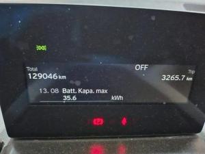 White BMW I3 2019 in Riga, with an engine capacity of 0.00 L and mileage of 129 thousand km for 15995 €, photo 15 on AUTOMOTO.COM.LV