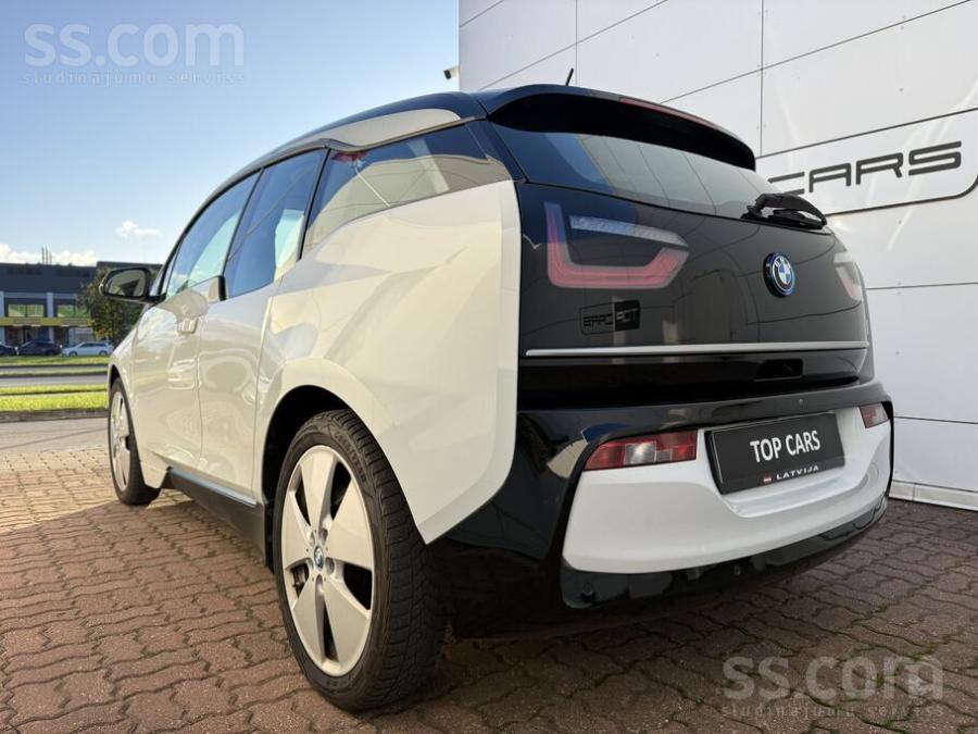 White BMW I3 2019 in Riga, with an engine capacity of 0.00 L and mileage of 94 thousand km for 15950 €, photo 4 on AUTOMOTO.COM.LV