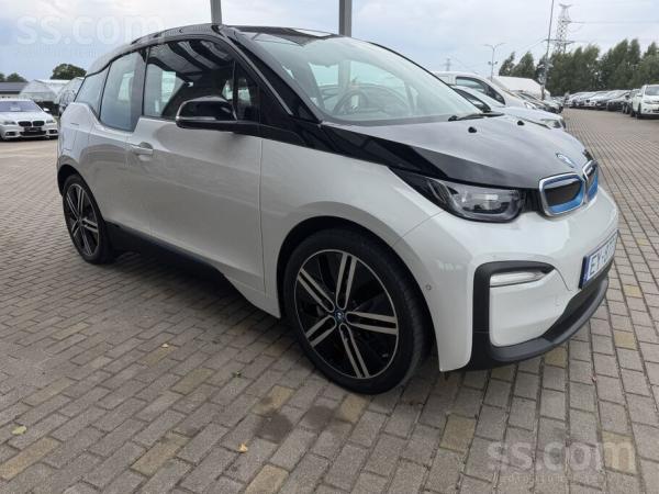 Balts BMW I3 2019 Talsi, ar dzinēja tilpumu 0.00 L un nobraukumu 78 tūkst. km par 13995 €, foto 3 vietnē AUTOMOTO.COM.LV