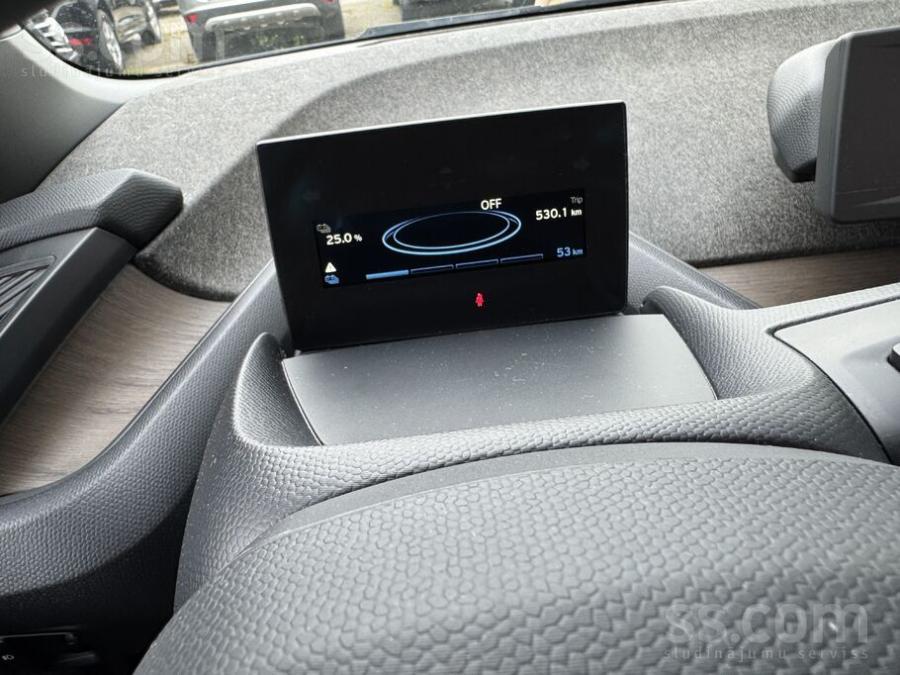 Balts BMW I3 2019 Talsi, ar dzinēja tilpumu 0.00 L un nobraukumu 78 tūkst. km par 13995 €, foto 16 vietnē AUTOMOTO.COM.LV