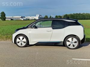 White BMW I3 2019 in Riga, with an engine capacity of 0.00 L and mileage of 94 thousand km for 15900 €, photo 5 on AUTOMOTO.COM.LV