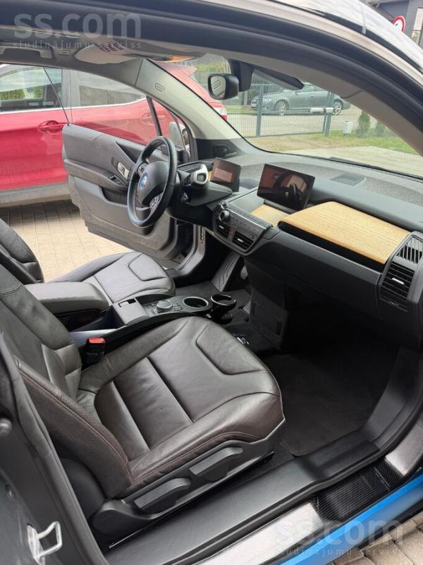 White BMW I3 2019 in Riga, with an engine capacity of 0.00 L and mileage of 70 thousand km for 20200 €, photo 5 on AUTOMOTO.COM.LV