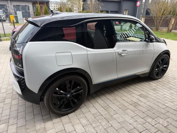 White BMW I3 2019 in Riga, with an engine capacity of 0.00 L and mileage of 70 thousand km for 20200 €, photo 7 on AUTOMOTO.COM.LV