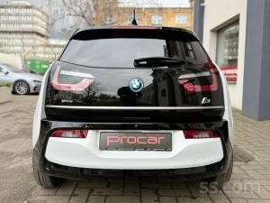 White BMW I3 2020 in Riga, with an engine capacity of 0.00 L and mileage of 57 thousand km for 18450 €, photo 3 on AUTOMOTO.COM.LV