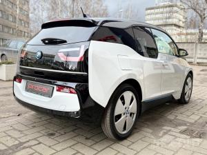 White BMW I3 2020 in Riga, with an engine capacity of 0.00 L and mileage of 57 thousand km for 18450 €, photo 4 on AUTOMOTO.COM.LV