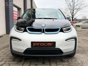 White BMW I3 2020 in Riga, with an engine capacity of 0.00 L and mileage of 57 thousand km for 18450 €, photo 7 on AUTOMOTO.COM.LV