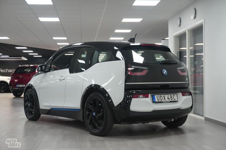 White BMW I3 2021 in Kaunas, with an engine capacity of 0.00 L and mileage of 54 thousand km for 23428 €, photo 3 on AUTOMOTO.COM.LV